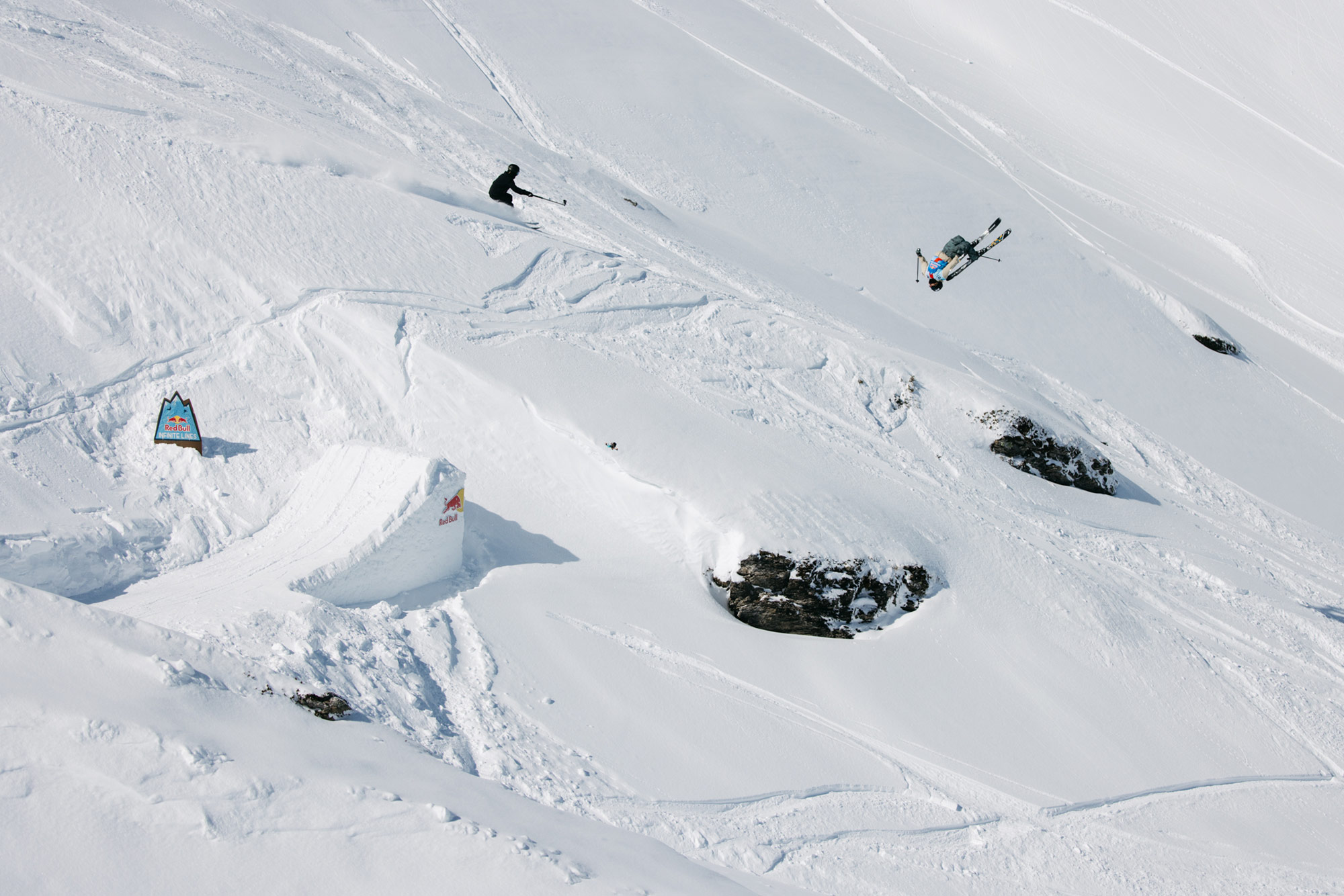 Red Bull Infinite Lines | Downdays